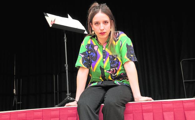 Laura Sam's Instagram, Twitter & Facebook on IDCrawl