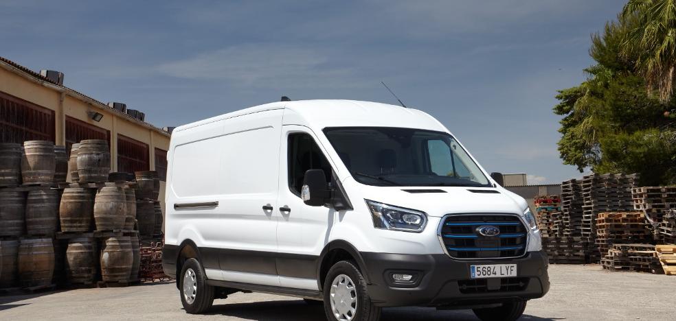 The electric version of the world's best-selling van arrives in Spain ...