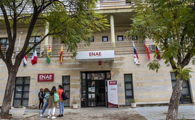 ENAE Business School inaugura su 35º curso académico | La Verdad